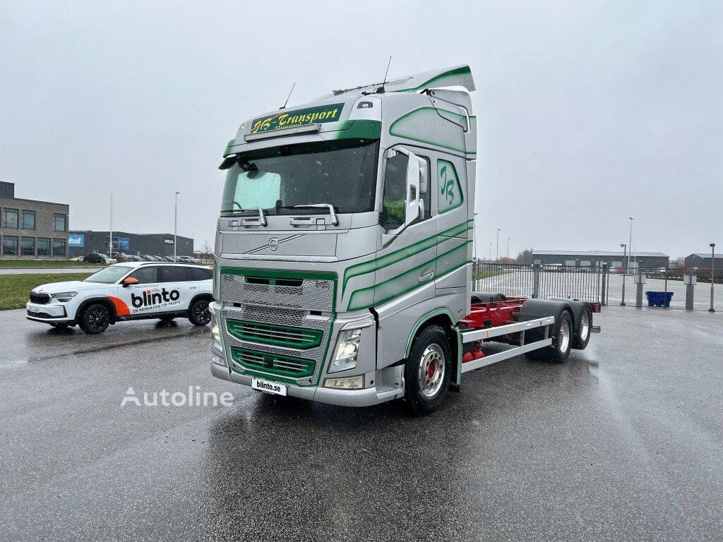 Prodaje se Volvo Fh 500 kamion šasija na aukciji