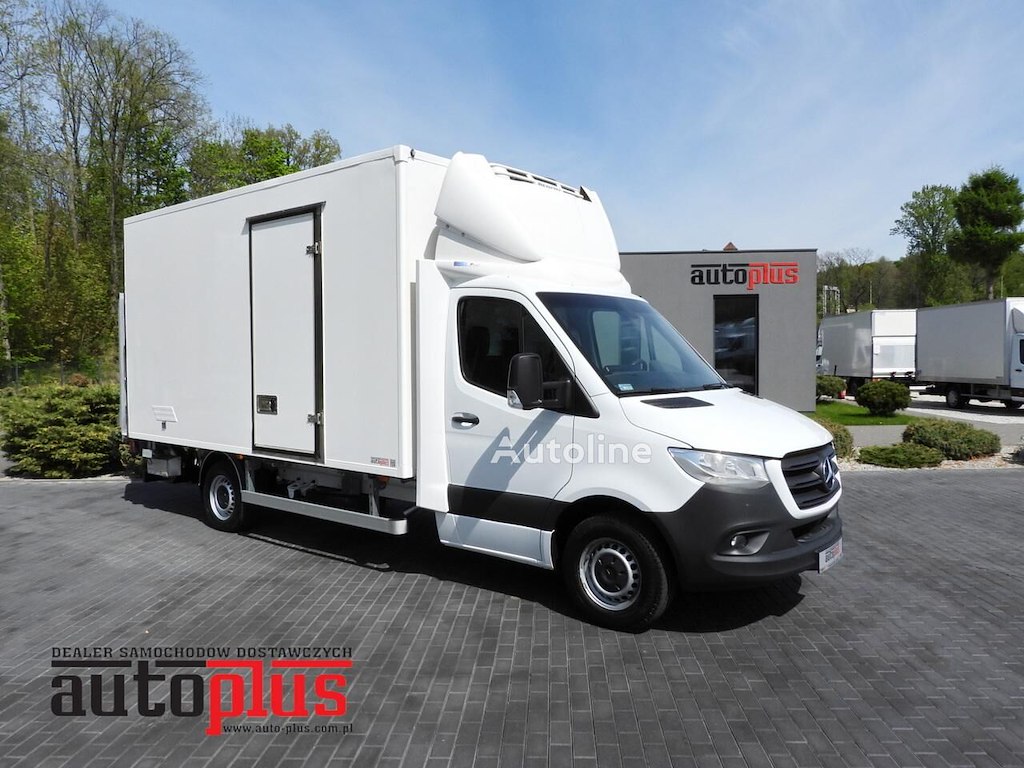 Mercedes-Benz SPRINTER 316 CHŁODNIA KONTENER 0*C WINDA 8 PALET TEMPOMAT PNEUMA kamion hladnjača