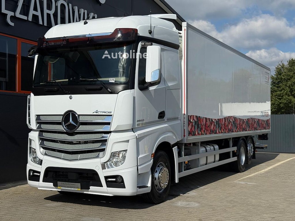 Mercedes-Benz Actros 2542 // chłodnia z windą // 22 Epal // E6 // 6x2 // kühlk kamion hladnjača