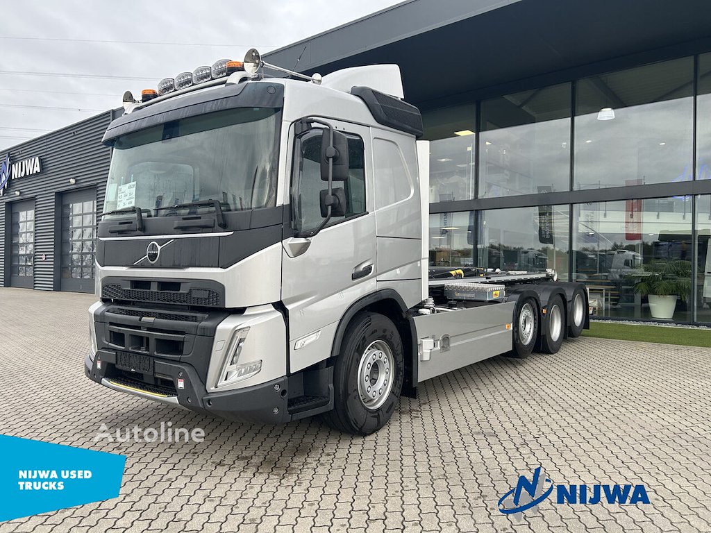 Novi Volvo FMX 540 8x2 Hyva Haakarm + Vangmuil kamion rol kiper