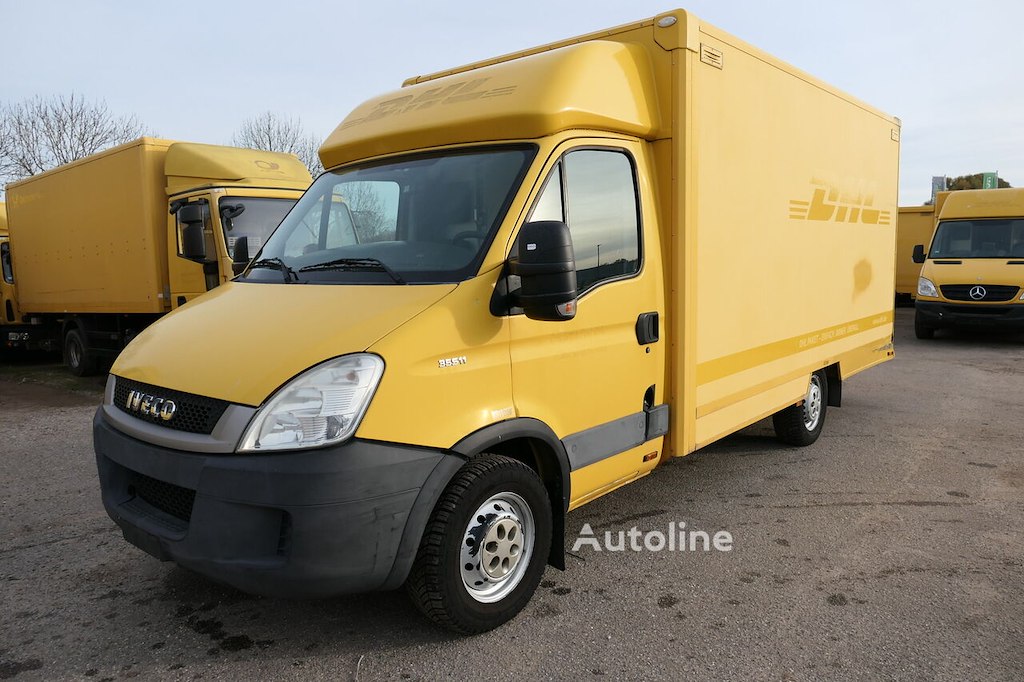 IVECO Daily 35 S11 C30C AUTOMATIK KAMERA MAXI Regale D kamion furgon < 3.5t