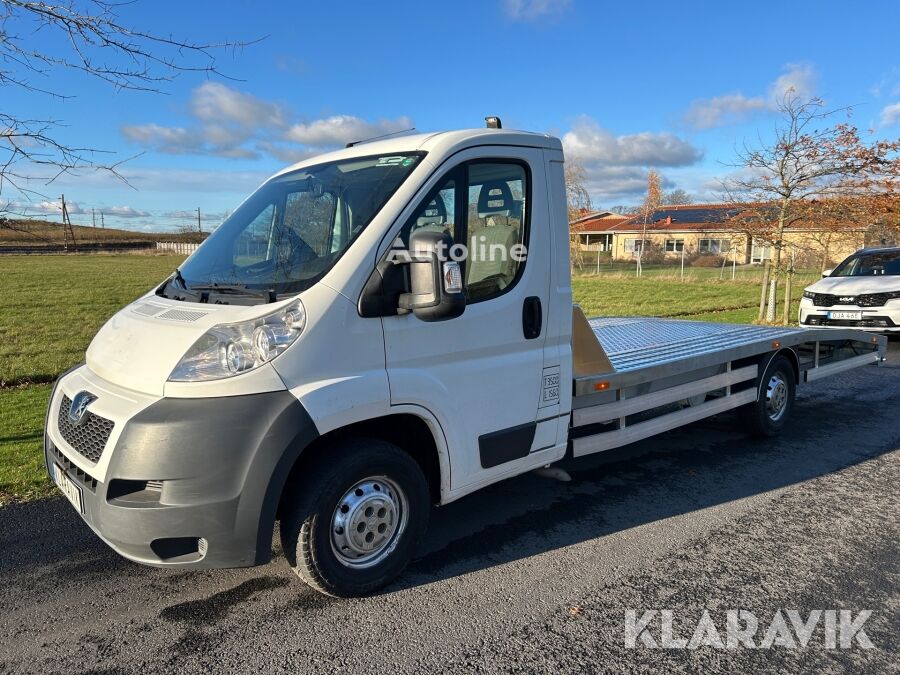 Prodaje se Peugeot Boxer kamion s ravnom platformom < 3.5t na aukciji