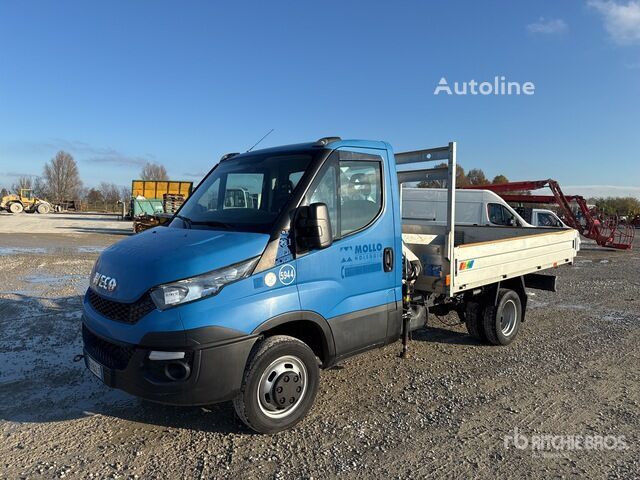 Prodaje se IVECO 35C11 kamion s ravnom platformom < 3.5t na aukciji