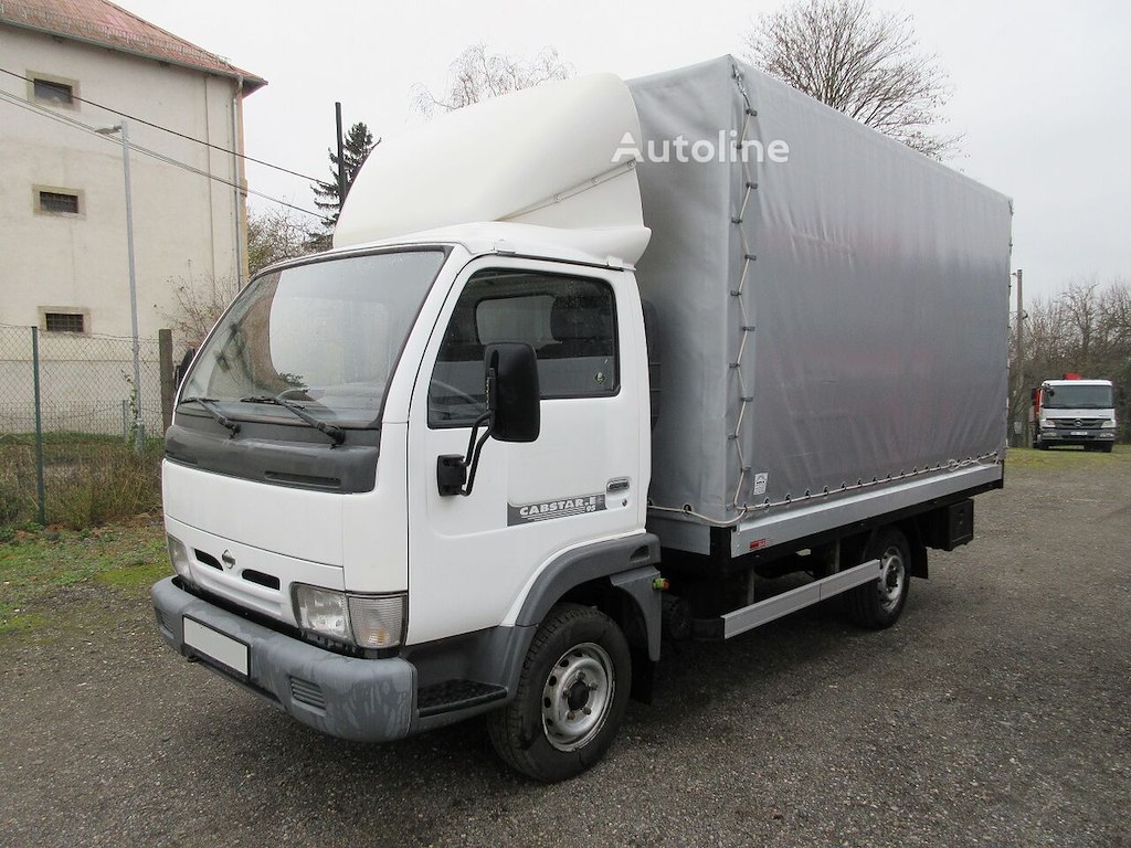 Nissan CABSTAR 95.32 kamion s zavesom < 3.5t
