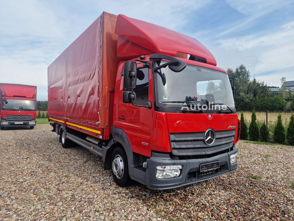 Mercedes-Benz Atego 823 kamion s ceradom