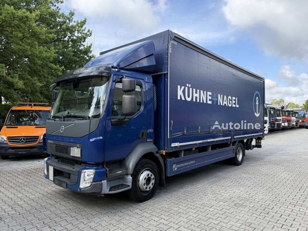 Volvo FL210 14 Tonner kamion s ceradom
