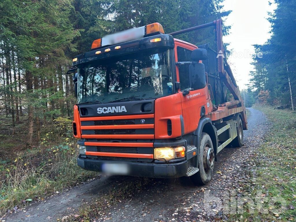 Prodaje se Scania P94GB podizač kontejnera na aukciji