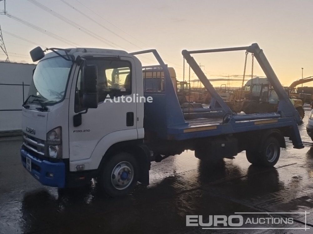 Prodaje se Isuzu F110.210 podizač kontejnera na aukciji