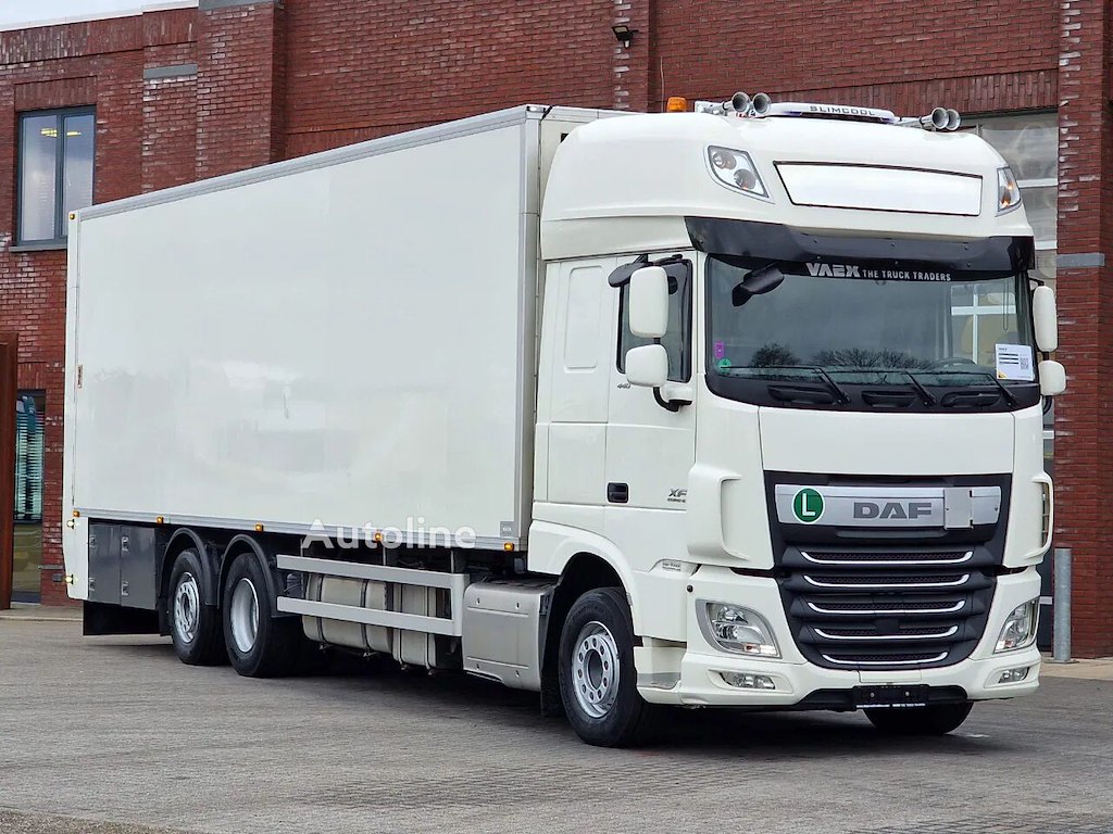 DAF XF 440 SuperSpaceCab 6x2*4 - 2 deck Closed Livestock - 40M2 - Fi kamion za prevoz stoke