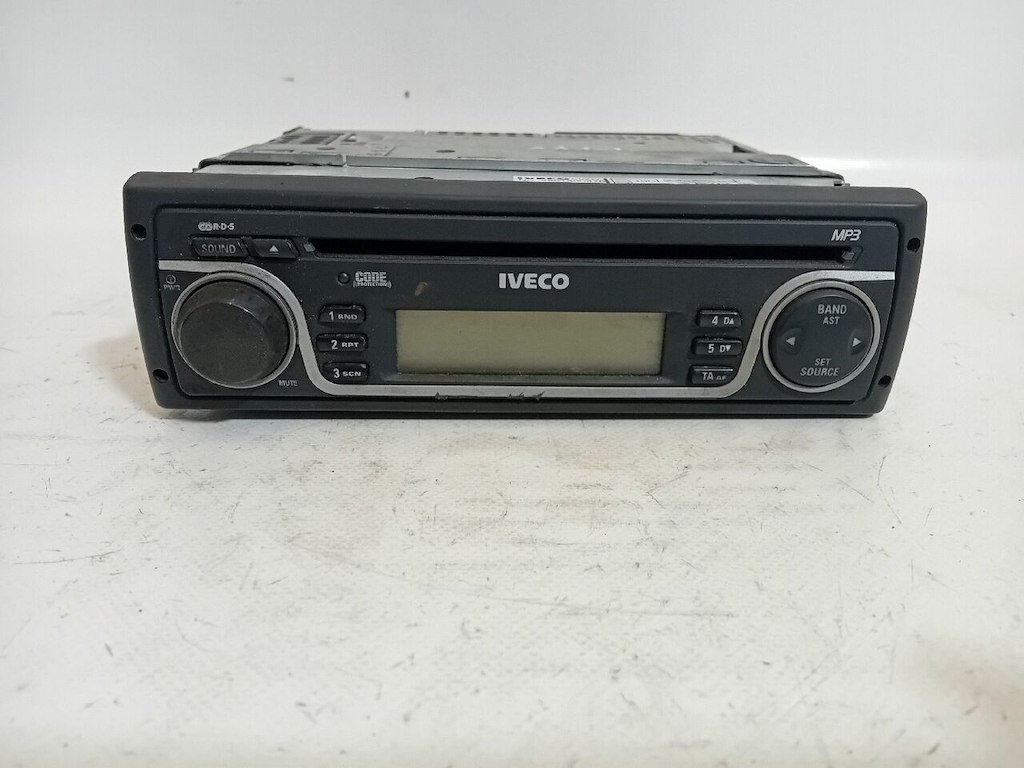 5801550476 autoradio za IVECO EuroCargo IV | 15 kamiona