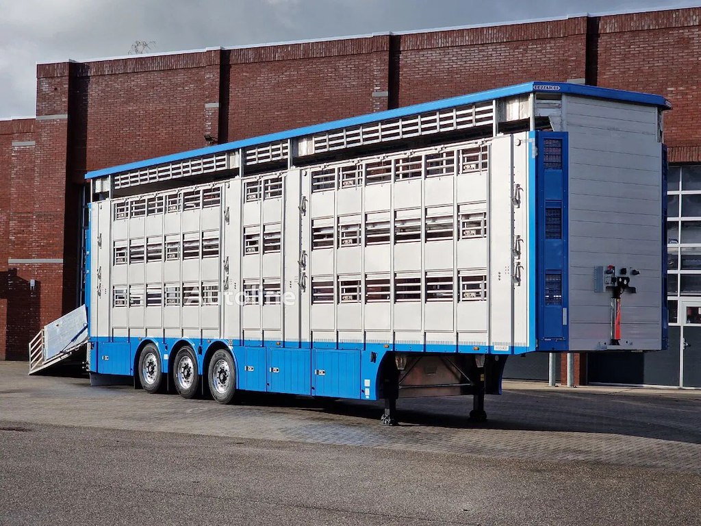 Nova Pezzaioli New 3 stock livestock trailer 95.4M2 - Water & Ventilation - Lif poluprikolica za prevoz stoke