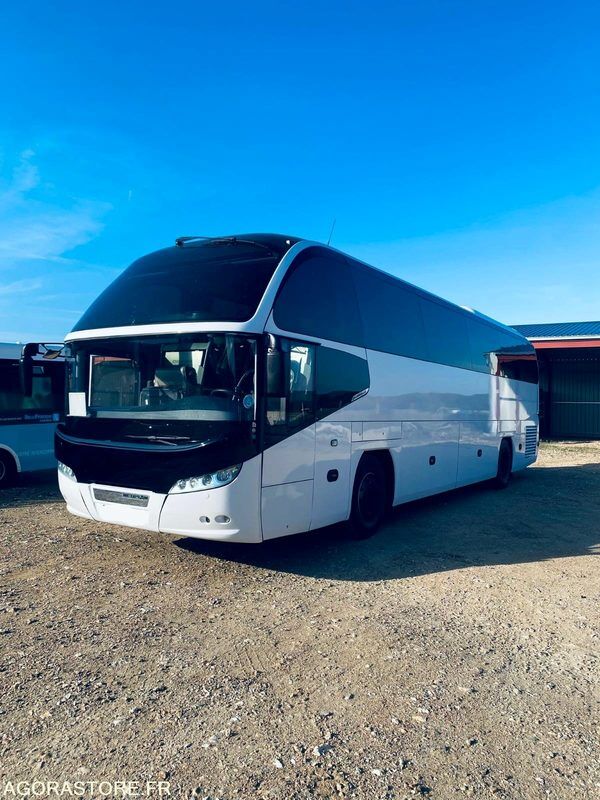 Prodaje se Neoplan CITYLINER turistički autobus na aukciji