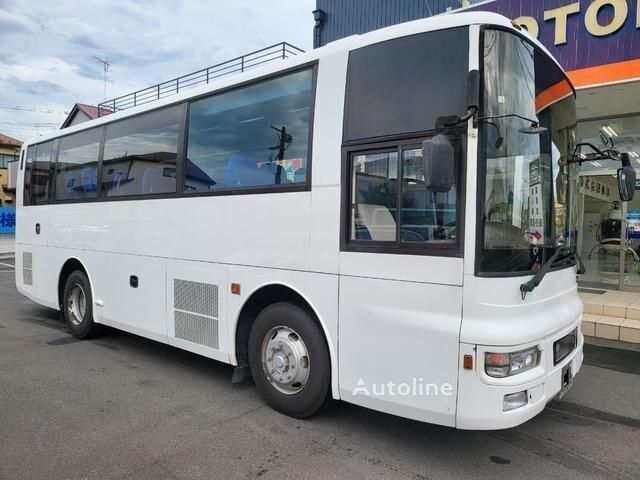 Nissan DIESEL (UD) SPACE RUNNER turistički autobus