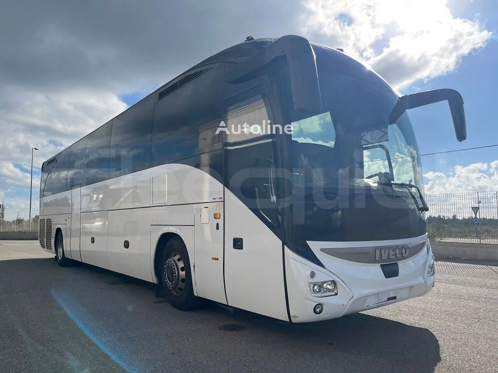 Prodaje se IVECO Magelys turistički autobus na aukciji