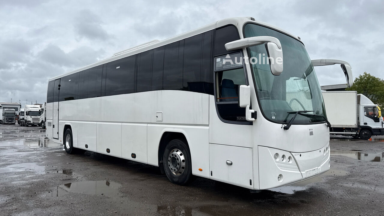 Prodaje se Volvo PLAXTON PANTHER B9R turistički autobus na aukciji