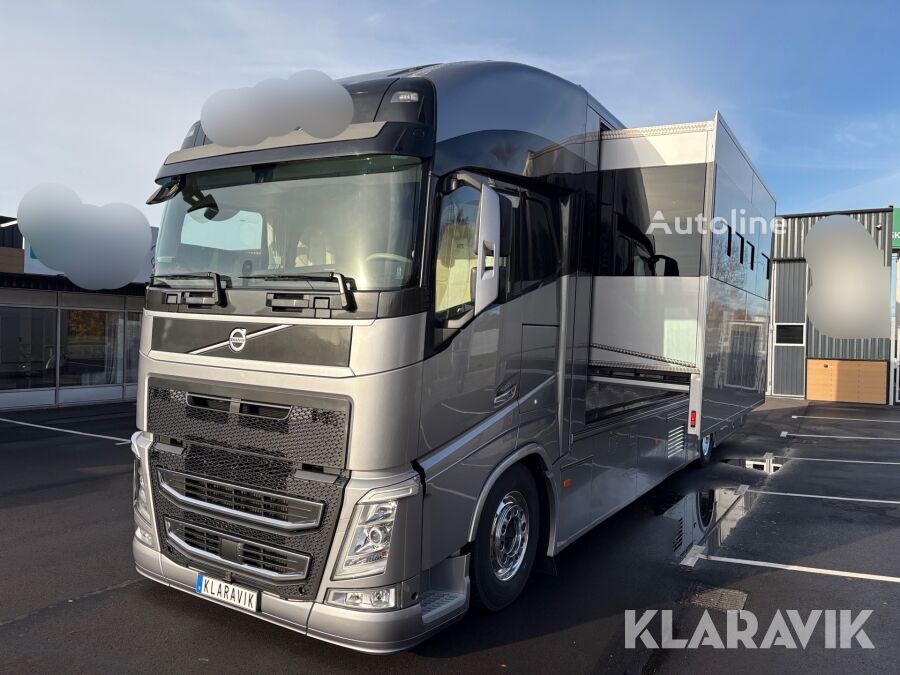 Prodaje se Volvo FH 500 Liner kamp prikolicu na aukciji
