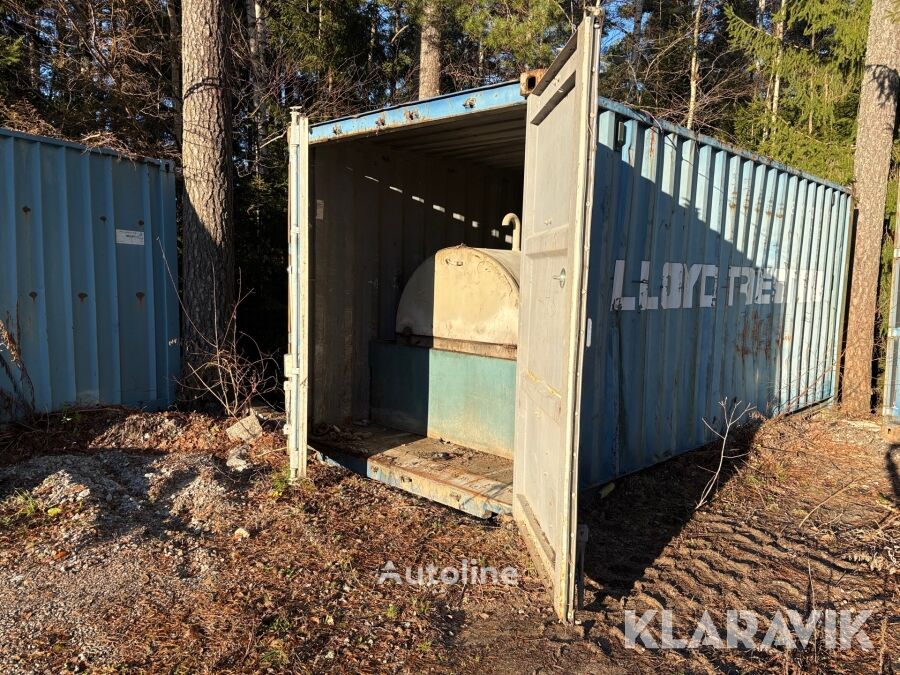 Prodaje se Container med dieseltank kontejner 20 stopa na aukciji