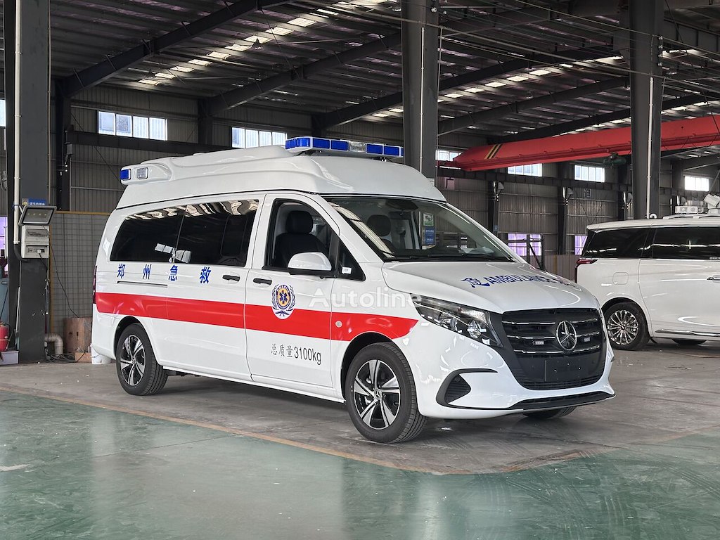 Novo Mercedes-Benz vozilo hitne pomoći