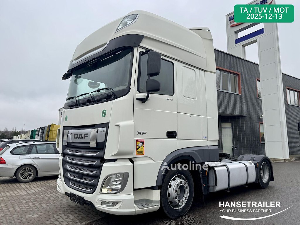 DAF XF 480 FT Mega Low Deck tegljač