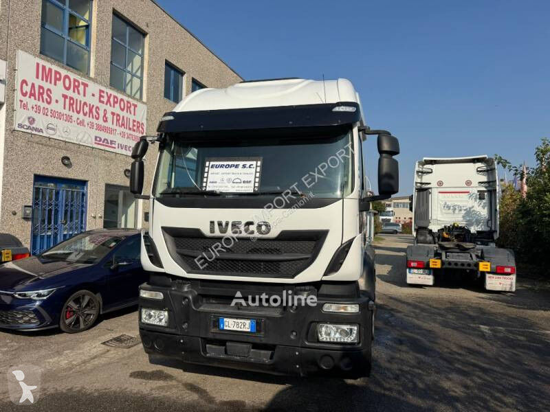 IVECO Stralis 460 tegljač