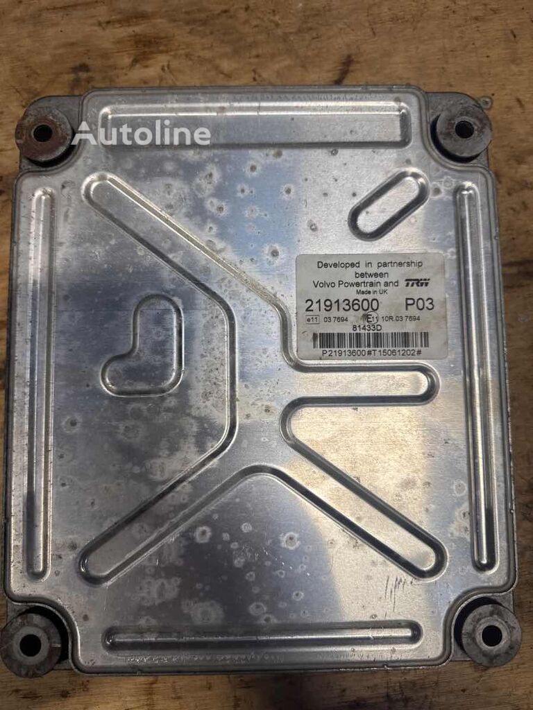 ECU EMS P03 21913600 upravljačka jedinica za Volvo kamiona