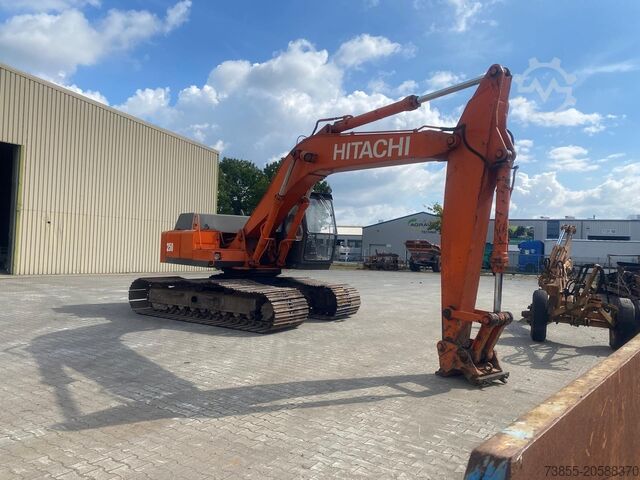 Bageri za puzanje
Fiat-Hitachi Fh 220