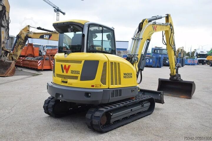 Mini bageri
WACKER NEUSON ET 65 - 1600 Hours