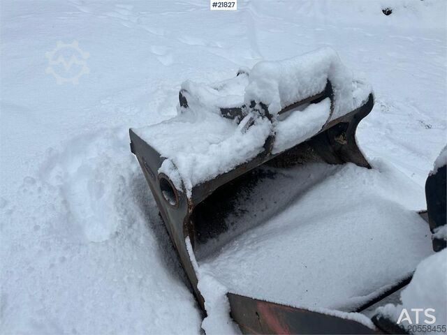 Lopatu
Volvo sanding bucket. Almost never used!