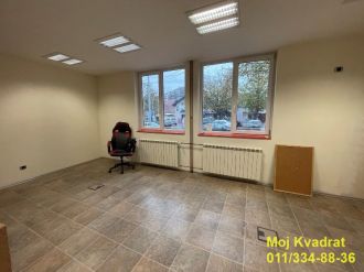356m² 3.500€
Beograd, Zemun, Gornji grad, Ugrinovačka