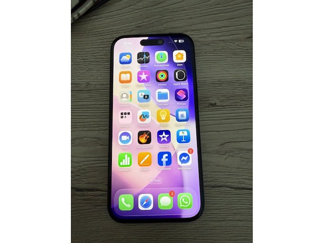 iPhone 15 256GB