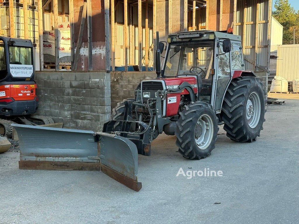 Prodaje se Massey Ferguson 372 traktor točkaš na aukciji
