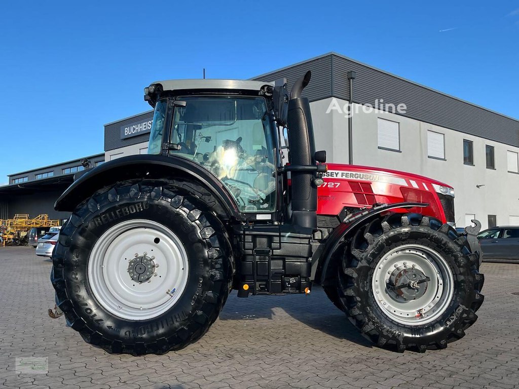 Massey Ferguson 8727 Dyna-VT traktor točkaš