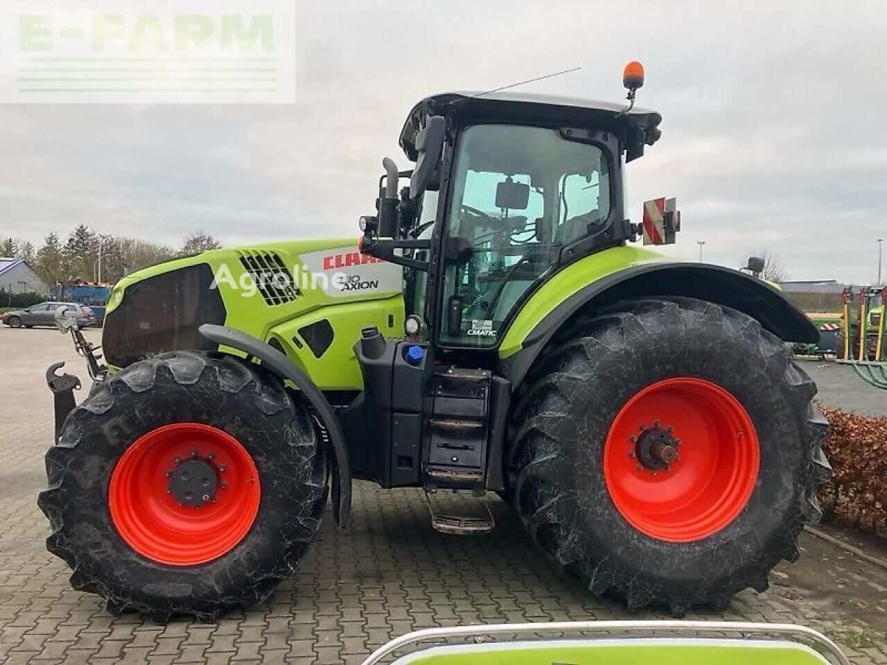 Claas axion 810 cis+ cm traktor točkaš