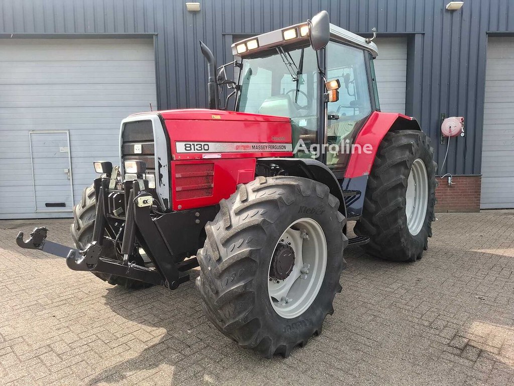 Prodaje se Massey Ferguson 8130 Dynashift traktor točkaš na aukciji