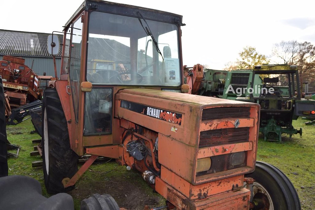 Renault 651 traktor točkaš