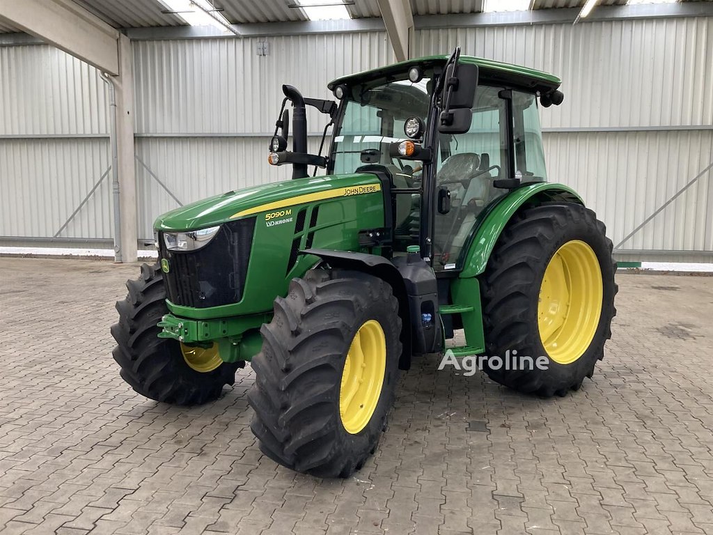 John Deere 5090M traktor točkaš