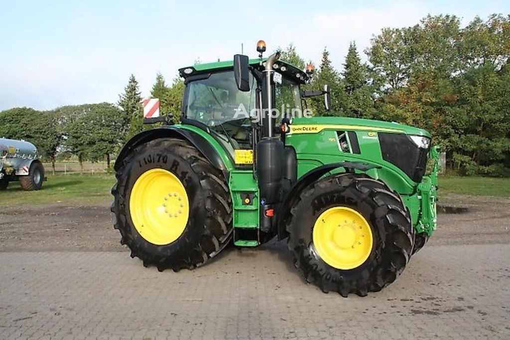 John Deere 6R195 traktor točkaš