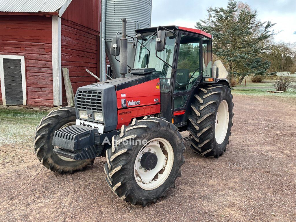 Prodaje se Valmet VALMET/VALTRA VALMET 665-4 traktor točkaš na aukciji