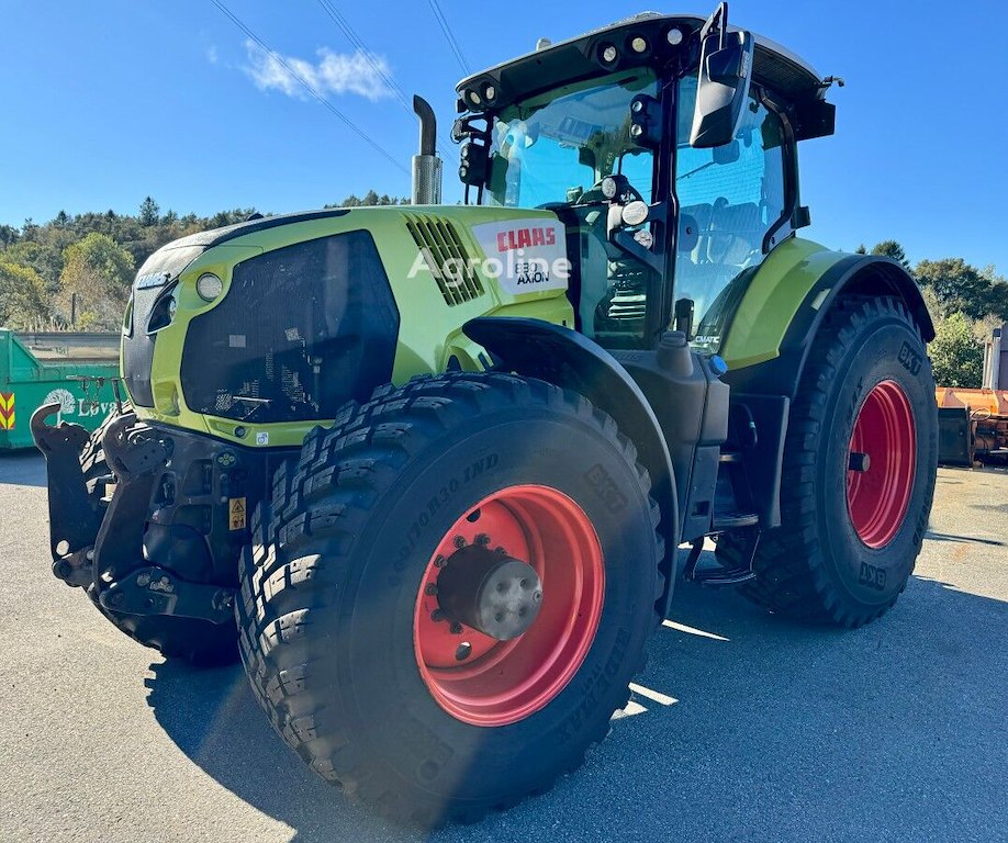 Prodaje se Claas Axion 830 traktor točkaš na aukciji