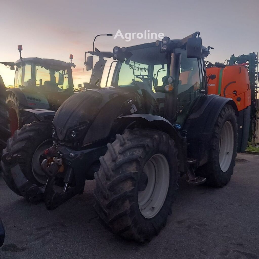 Valtra N154e Versu traktor točkaš