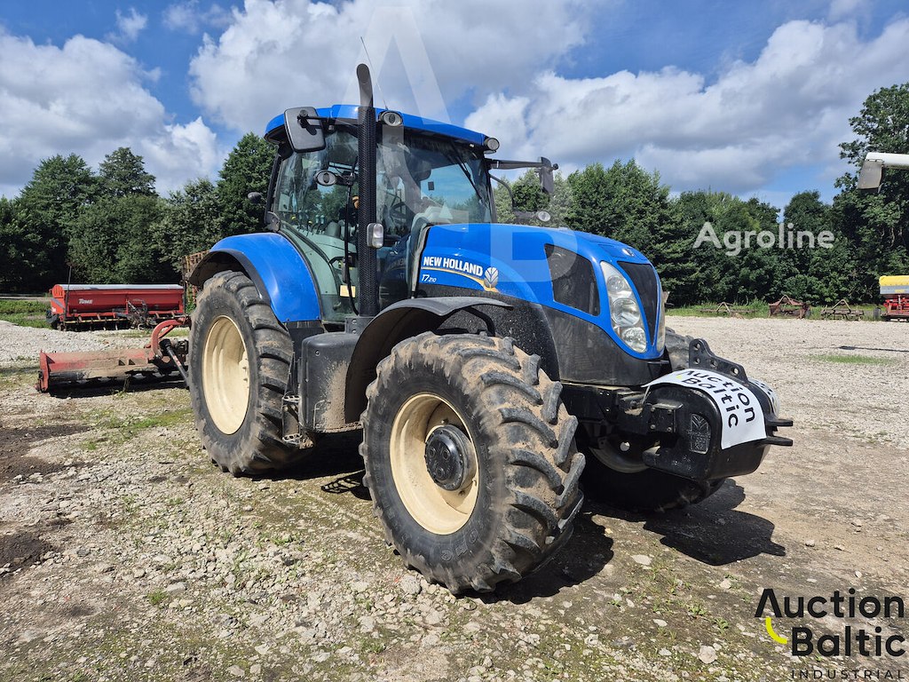 Prodaje se New Holland T 7.210 traktor točkaš na aukciji
