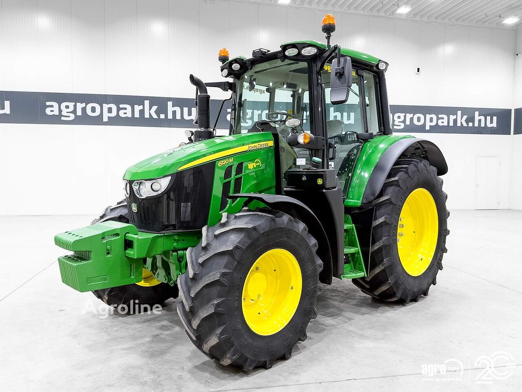 John Deere 6120M CommandQuad Plus Eco 24/24 40 km/h, cab and front axle sus traktor točkaš