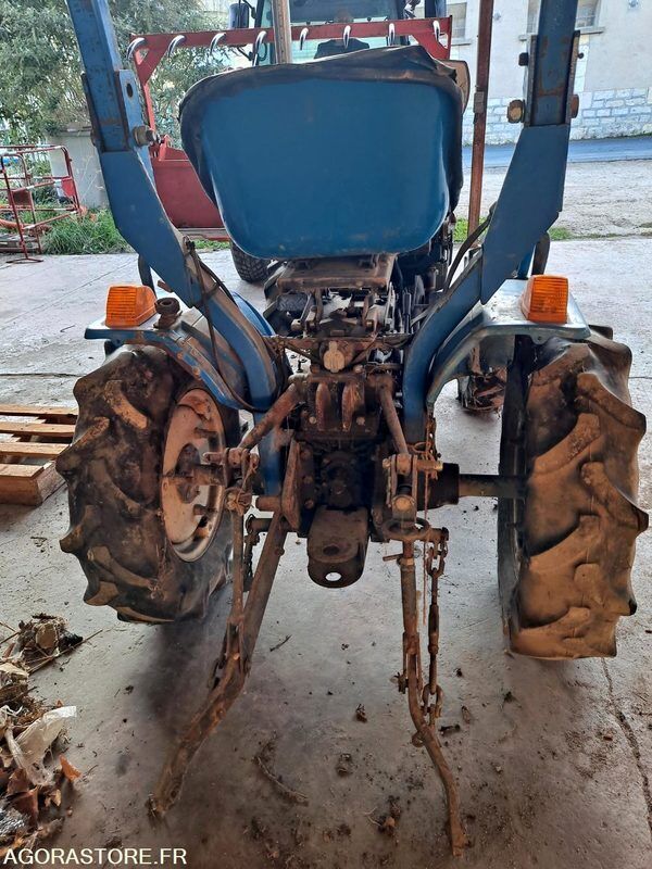 Prodaje se Iseki TX 2140 mototraktor na aukciji