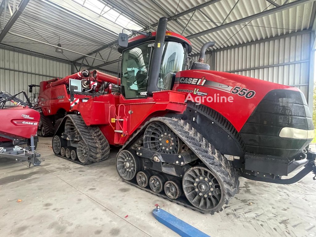 Case IH Quadtrac 550 traktor guseničar