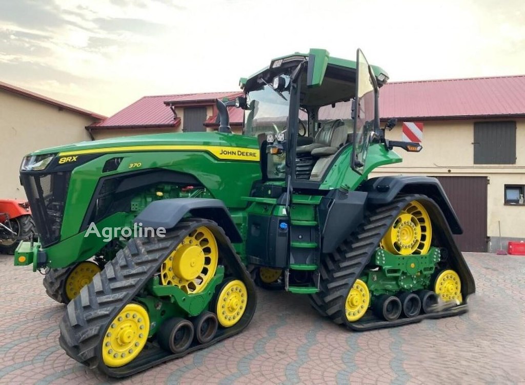 John Deere 8RX 370 traktor guseničar