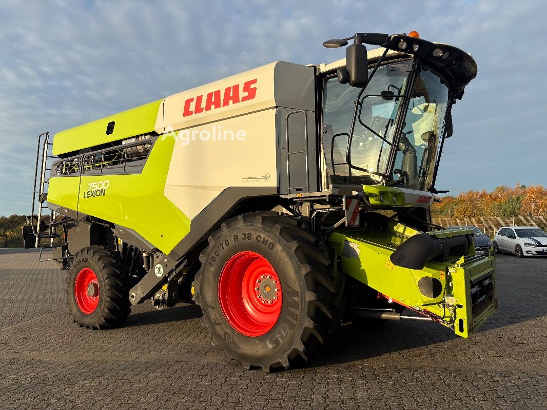 Claas LEXION 7500 kombajn za žito