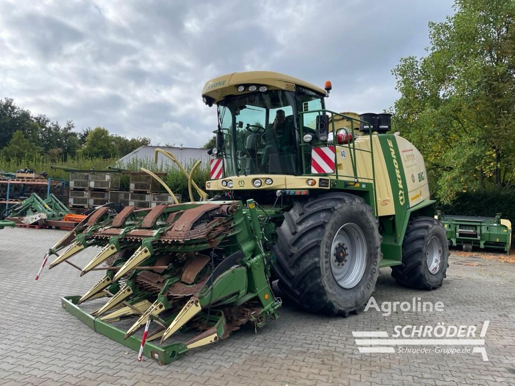 Krone BIG X 700 + EASYCOLLECT 903 + EASYFLOW krmni kombajn