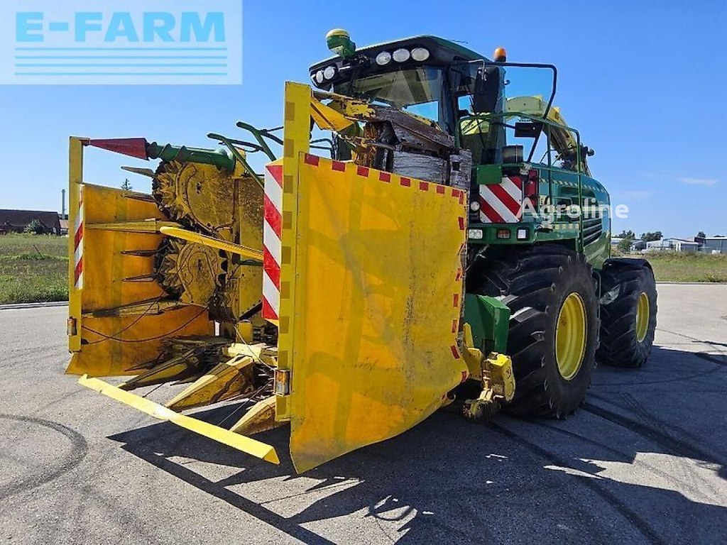 John Deere 7450 krmni kombajn