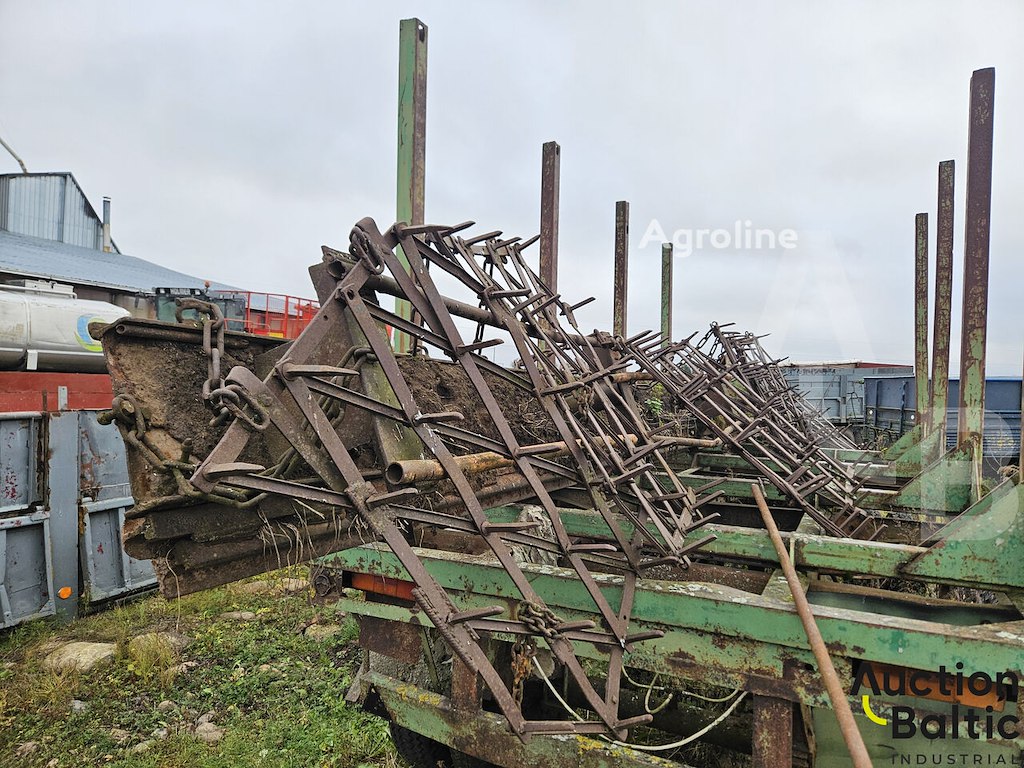 Prodaje se Soil leveler zupčastu drljaču na aukciji