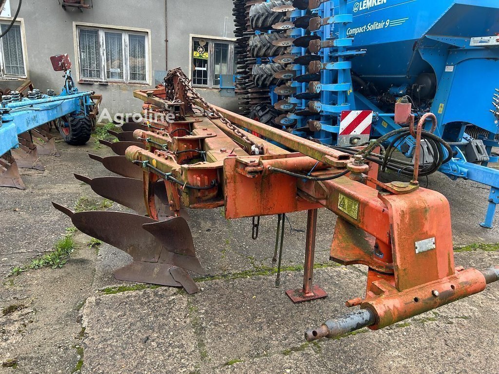 Kuhn KORSER 7NS plug